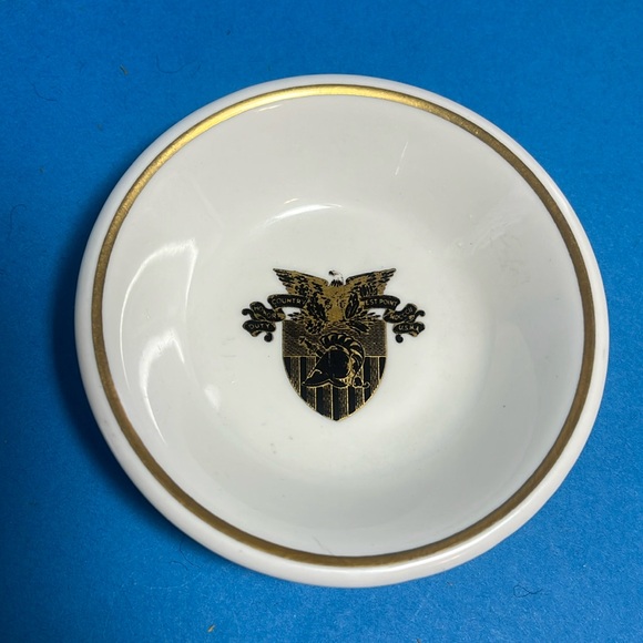 Mayer China | Accents | 4 Us Military Academy West Point Emblem Ceramic ...